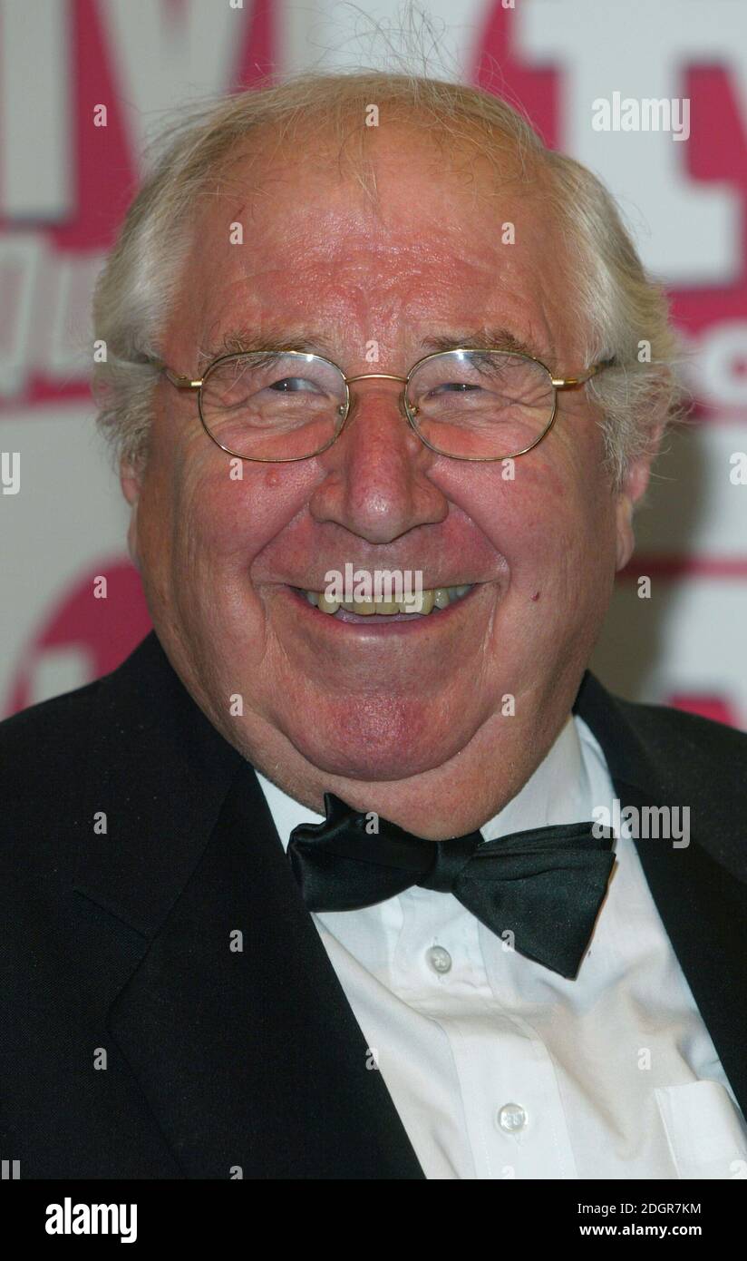 Henry sandon hi-res stock photography and images - Alamy