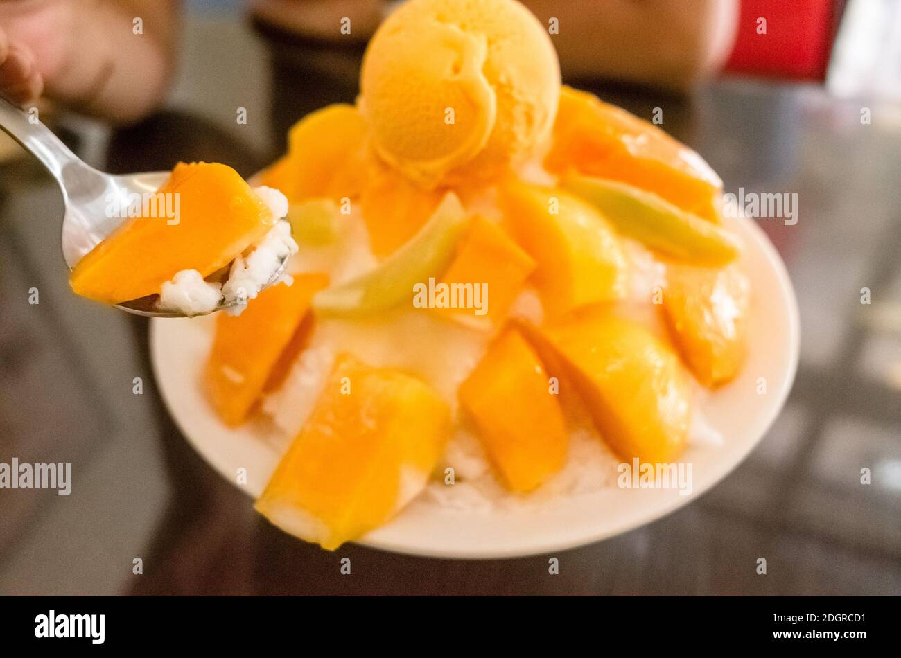 Famous Taiwanese snacks of mango shaved ice Stock Photo - Alamy