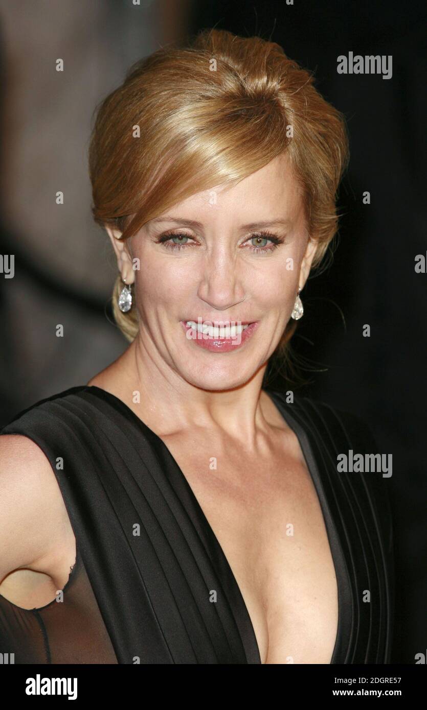 Felicity Huffman arriving at the Vanity Fair Oscars Party 2006, Morton ...