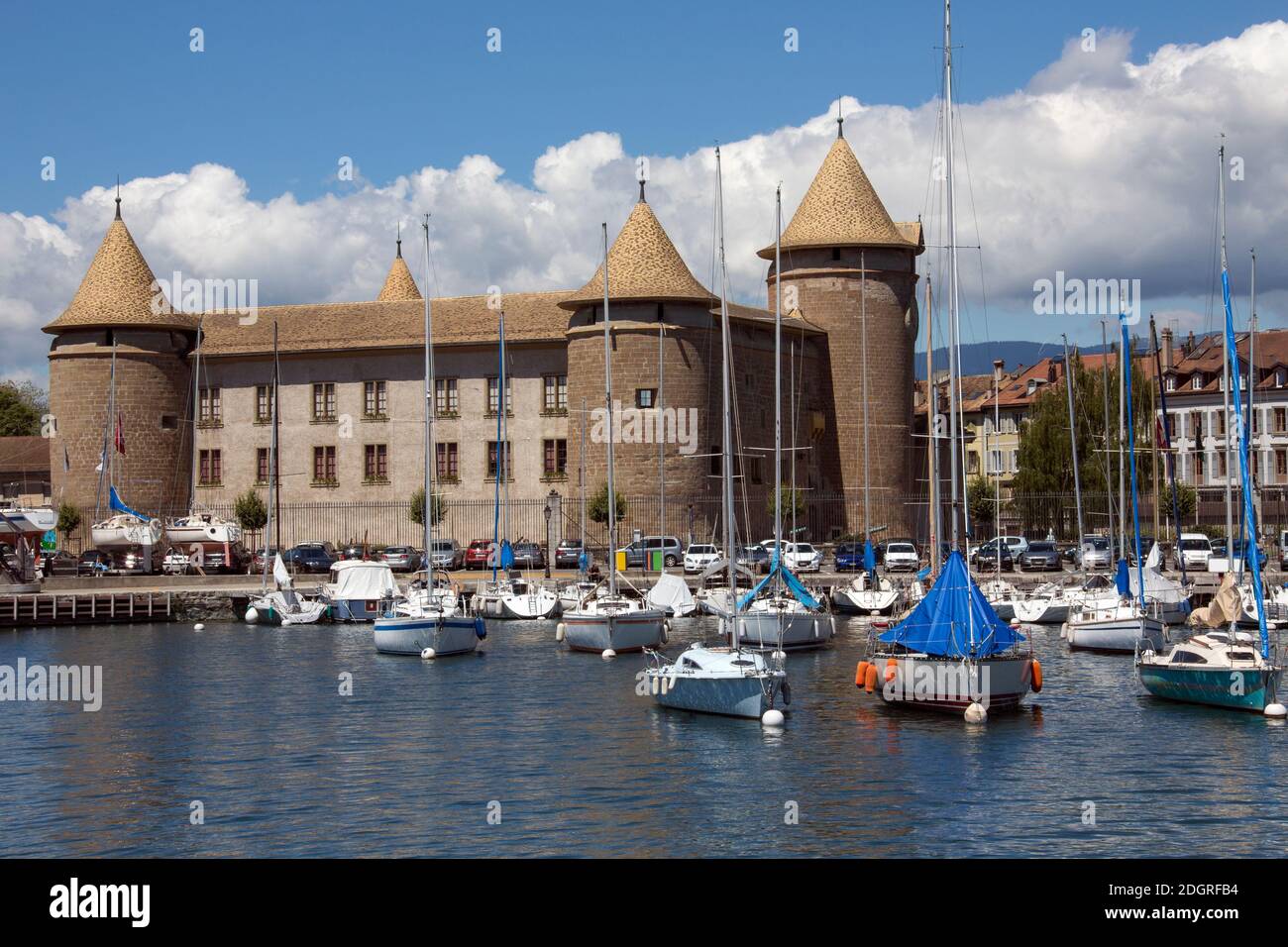 Medieval swiss town hi-res stock photography and images - Alamy
