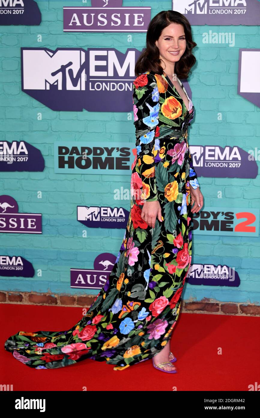 Lana del Rey arriving at the MTV Europe Music Awards 2017 held at The ...