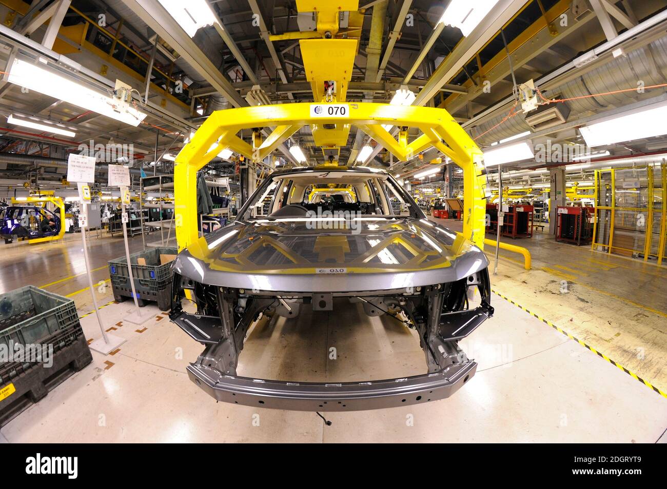 Jaguar Land Rover Halewood Body & Assembly, Merseyside Stock Photo - Alamy
