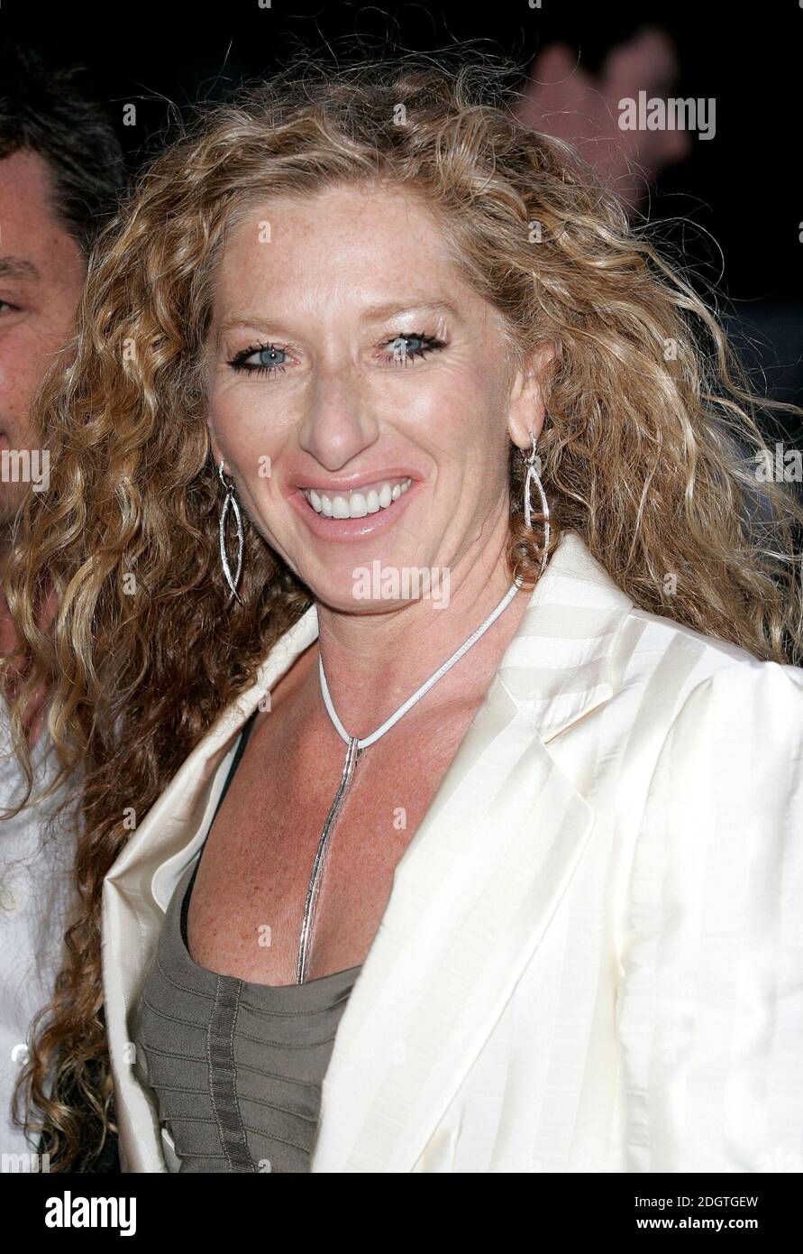 Kelly Hoppen's Instagram, Twitter & Facebook on IDCrawl