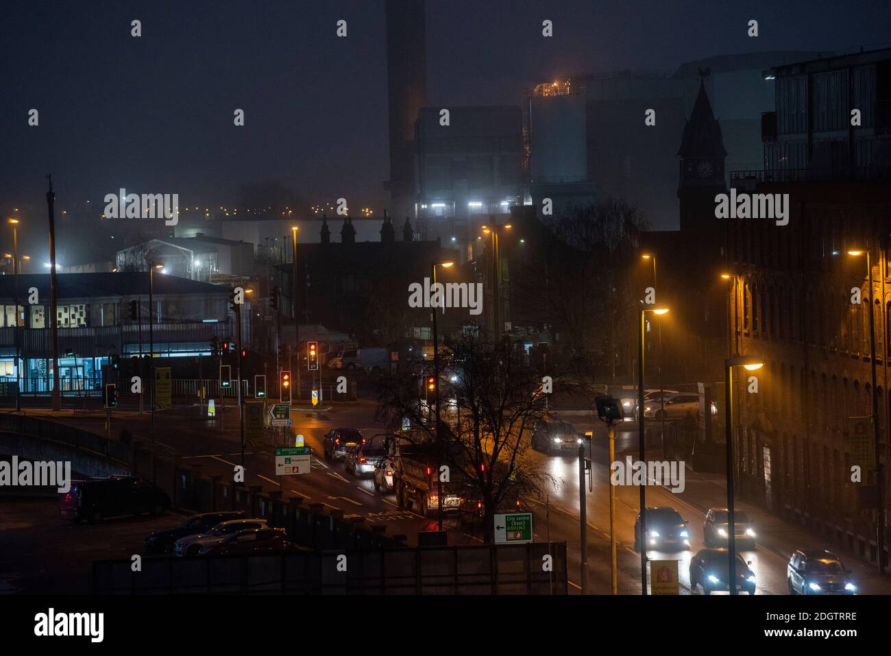 Rush hour on Queen's Road in Nottingham City, looking towards Eastcroft ...