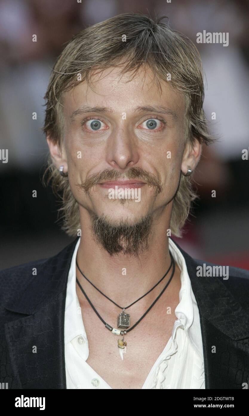 Mackenzie And Lindsay Crook