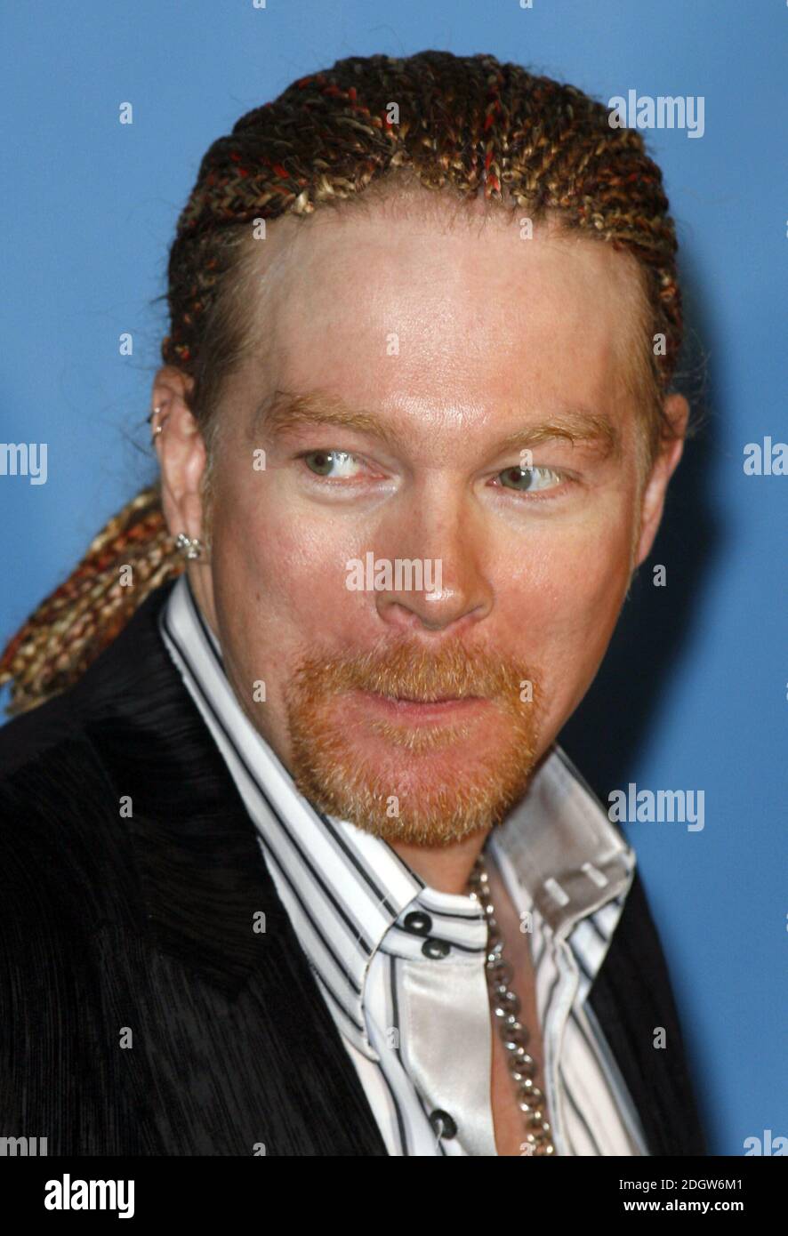 Axel rose portrait hi-res stock photography and images - Alamy