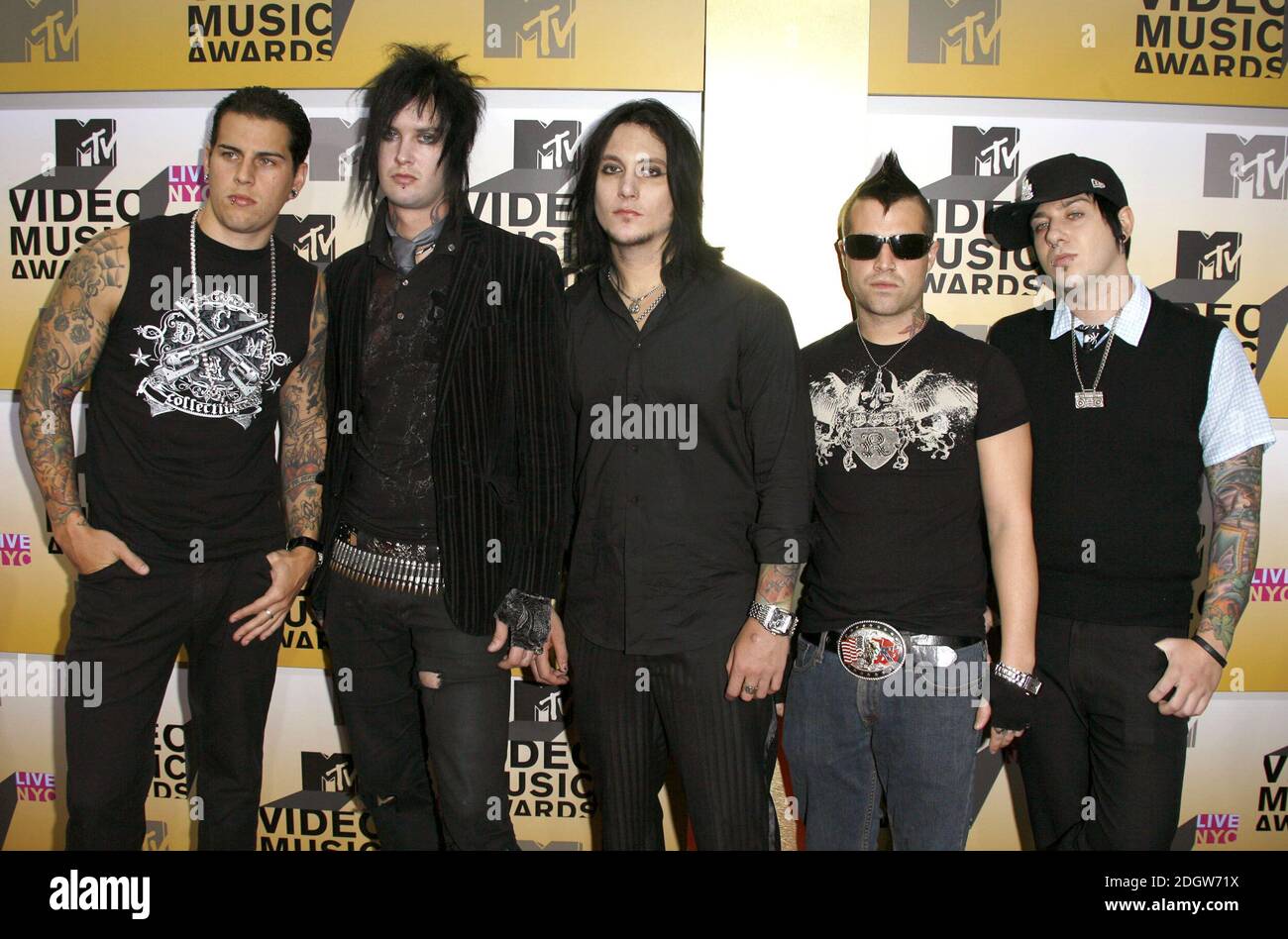 Avenged Sevenfold arriving at the the MTV Video Music Awards 2006 ...