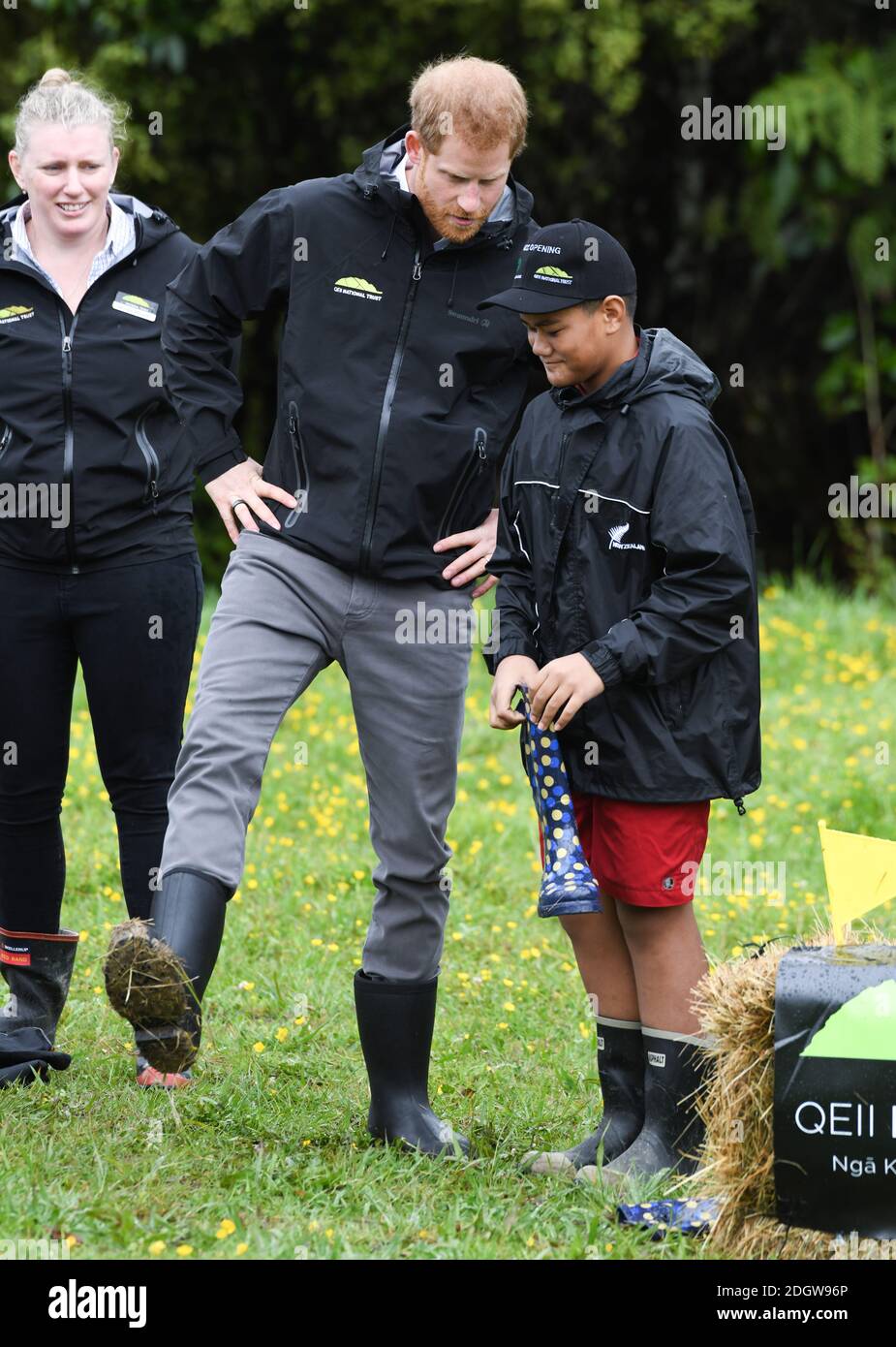 Prince Harry Duke of Sussex and Meghan Duchess of Sussex take part in ...