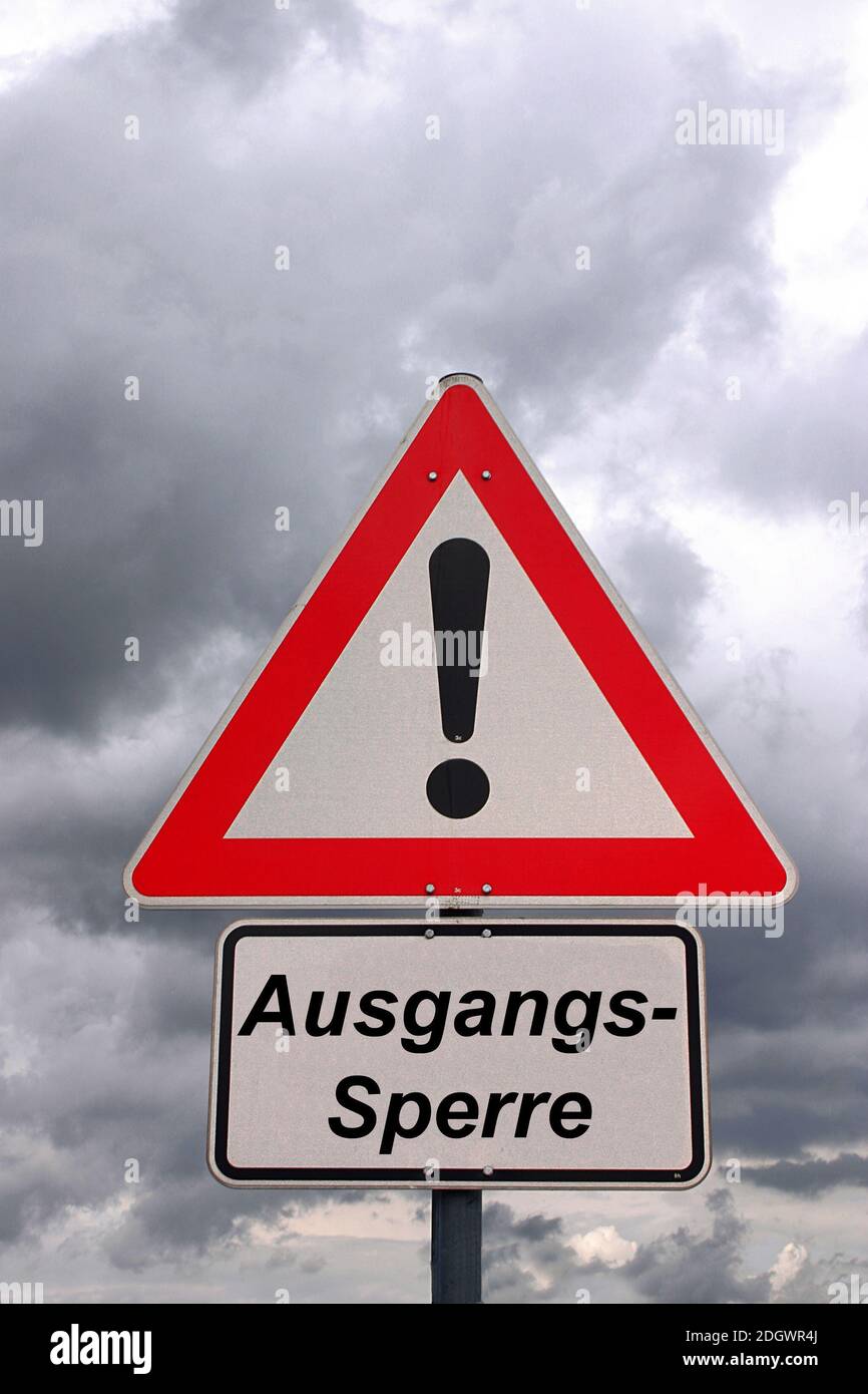 Curfew sign hi-res stock photography and images - Alamy