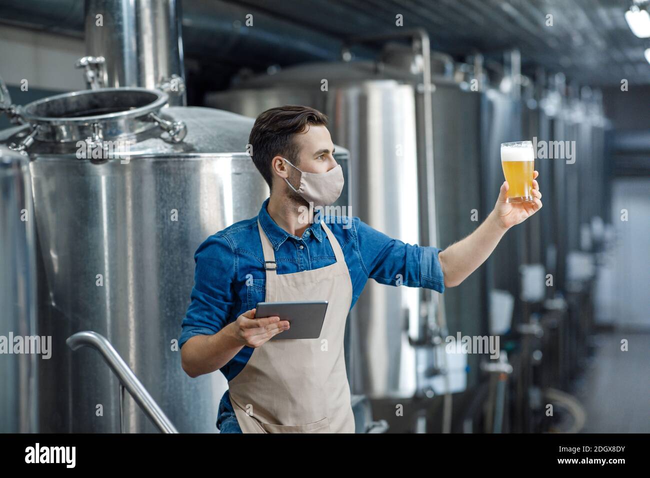 Quality control factory hi-res stock photography and images - Alamy