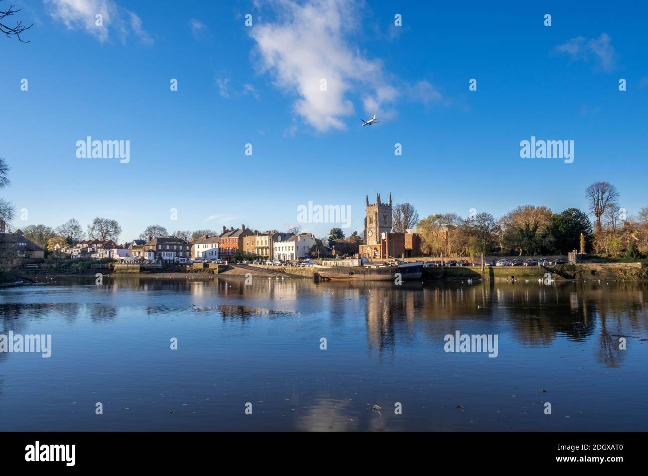 UK, London, Hounslow, View of Isleworth town centre across the Thames ...