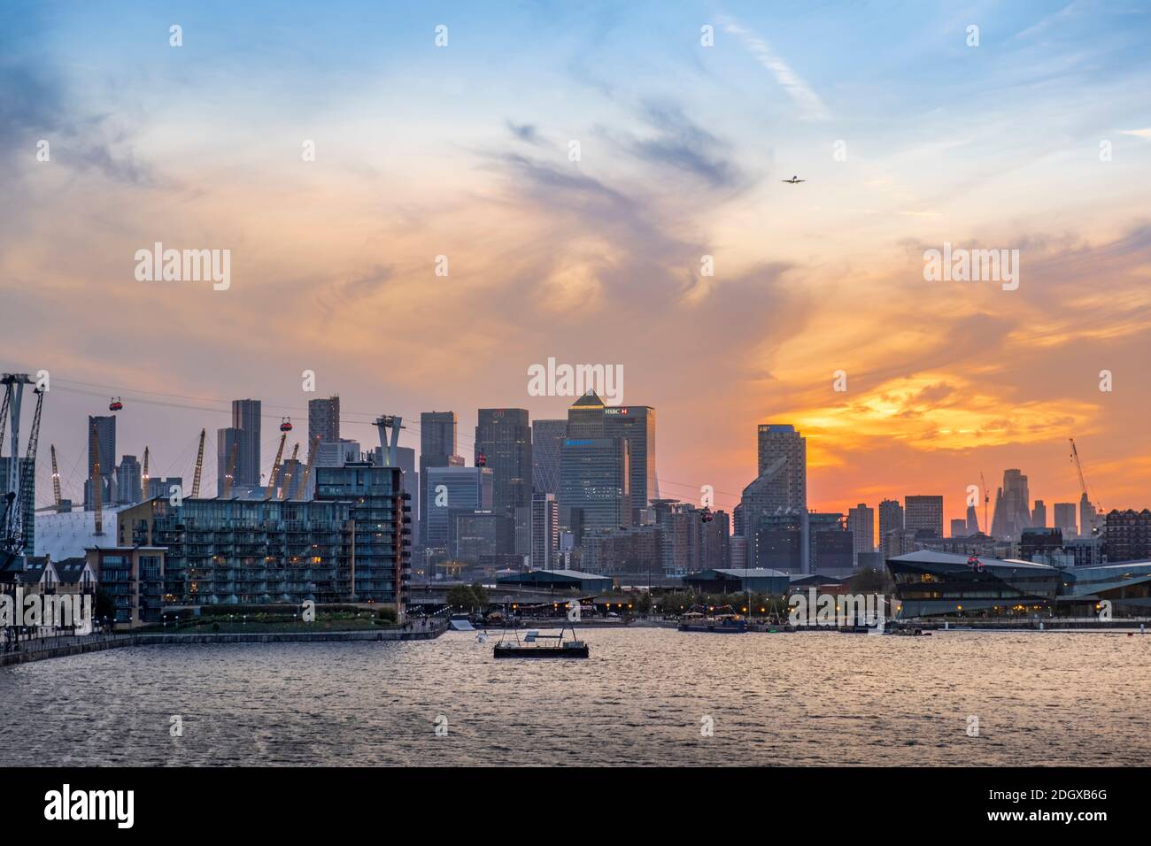 Royal victoria docks hi-res stock photography and images - Alamy