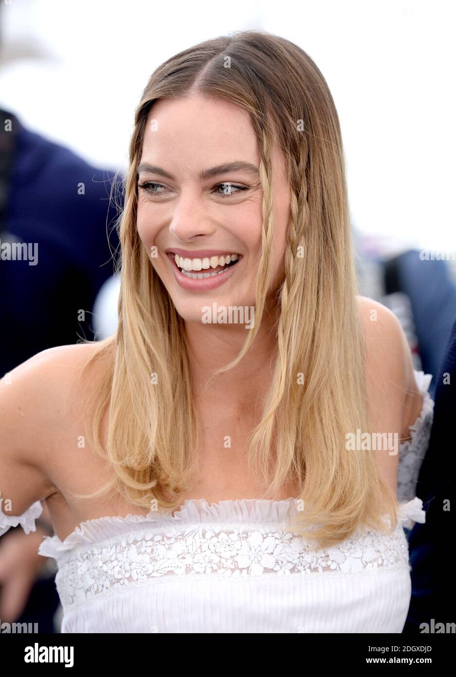 Margot Robbie attending the Once Upon a Time in Hollywood Photocall ...