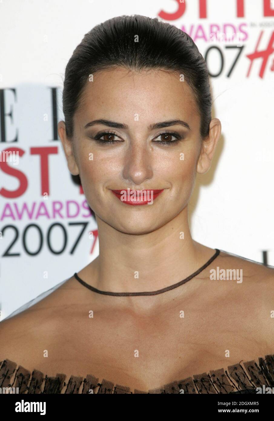 Penelope Cruz No Makeup Elle