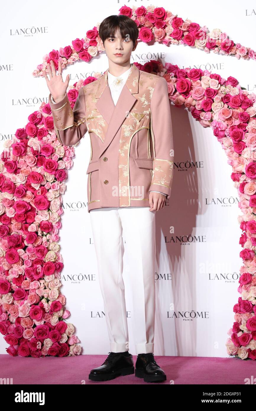Chinese singer He Changxi attends a Lancome red carpet event in Beijing ...