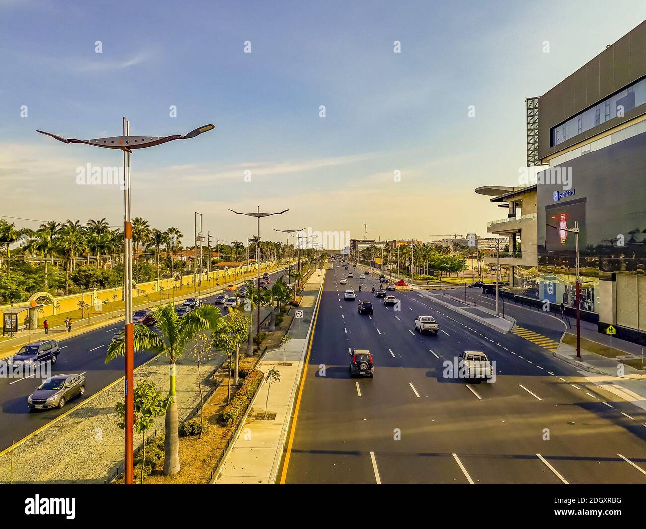 Samborondon Avenue, Guayas, Ecuador Stock Photo - Alamy