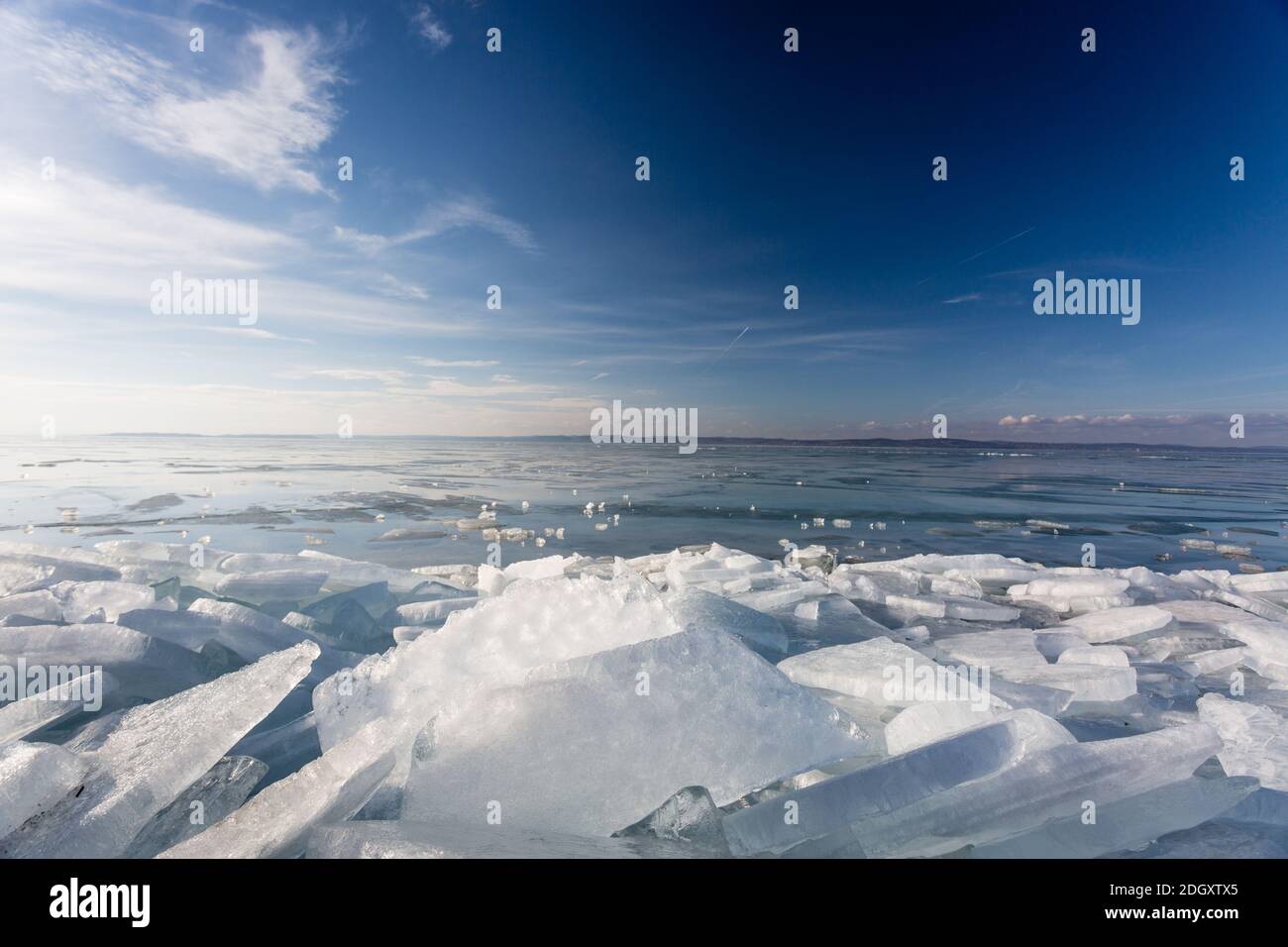 frozen lake Balaton with beautiful sky Stock Photo - Alamy
