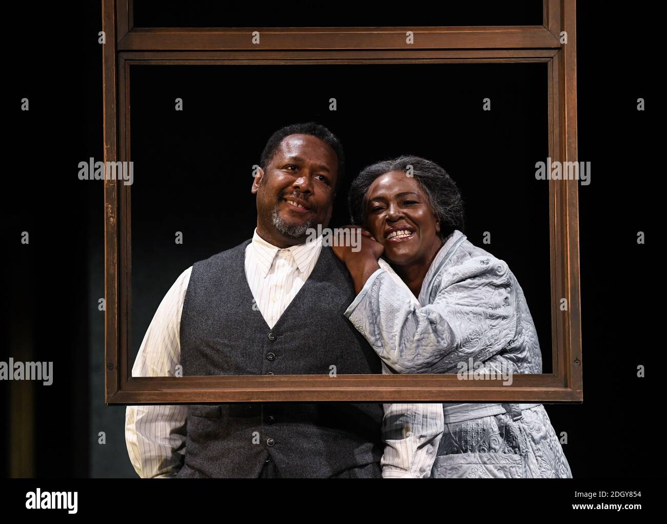 Clarke peters and wendell pierce hi-res stock photography and images - Alamy
