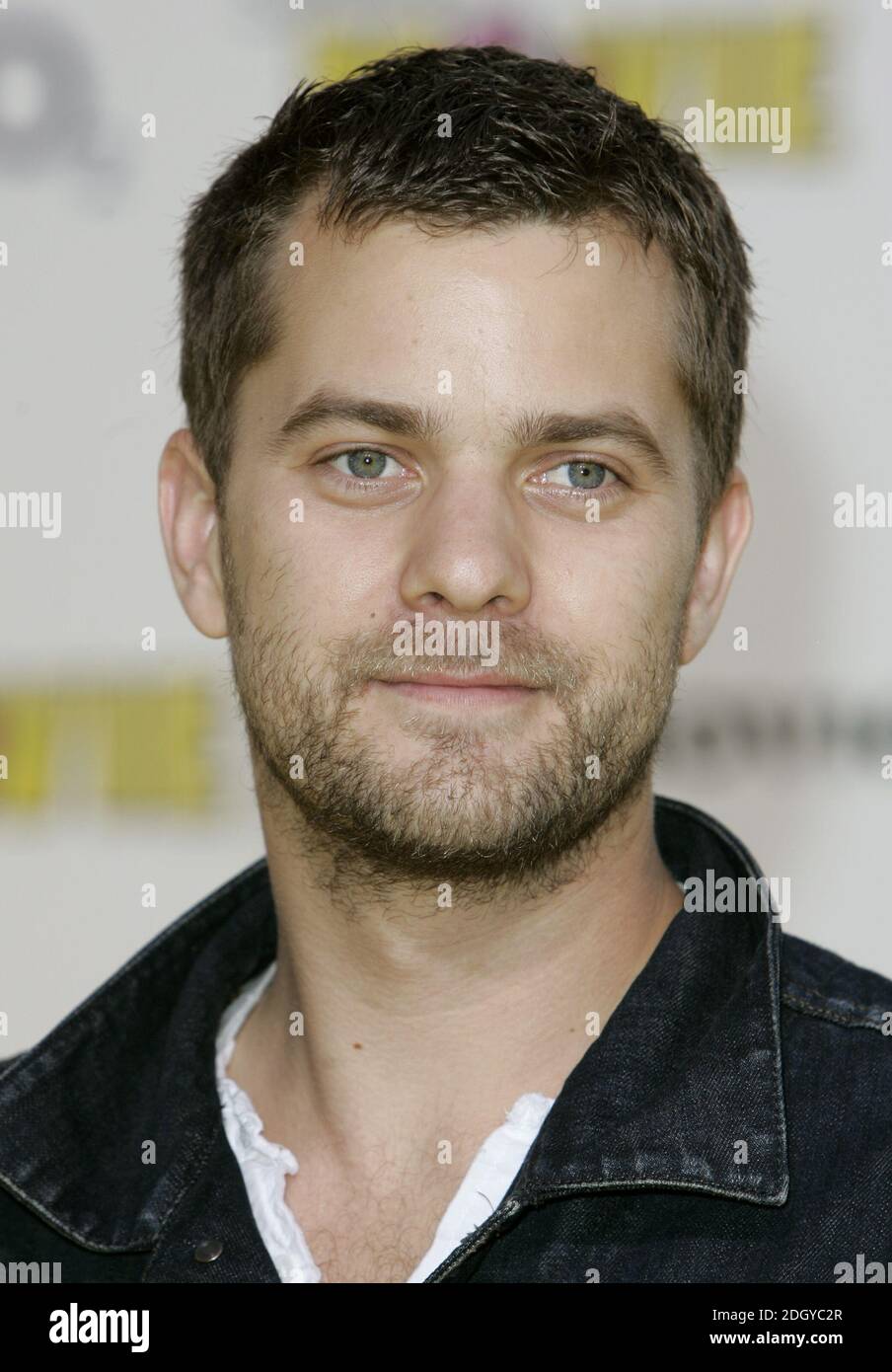 Joshua Jackson arrives for the UK Premiere of The Simpson's Movie at ...