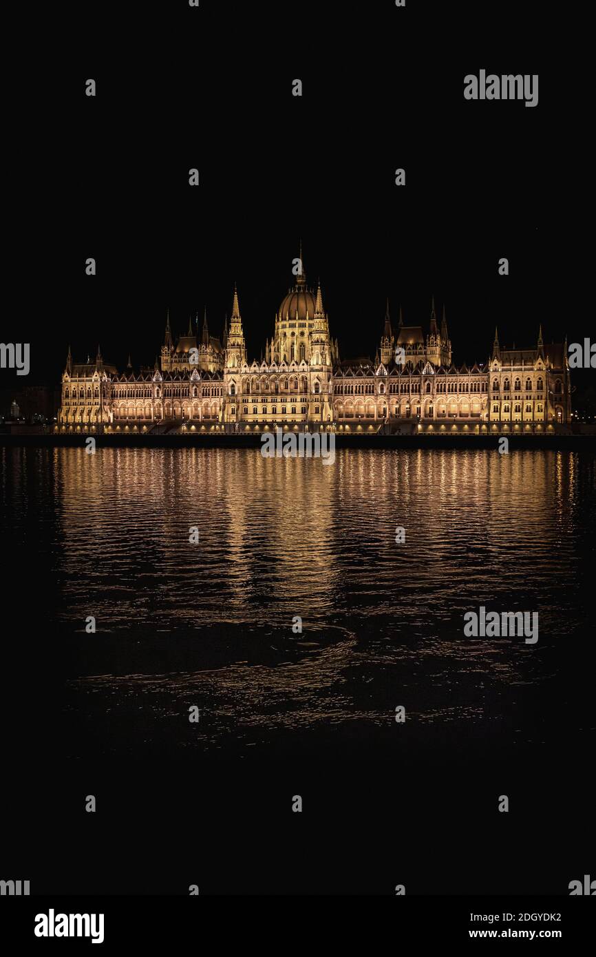 Pretty view of the illuminated Budapest parliament Stock Photo - Alamy
