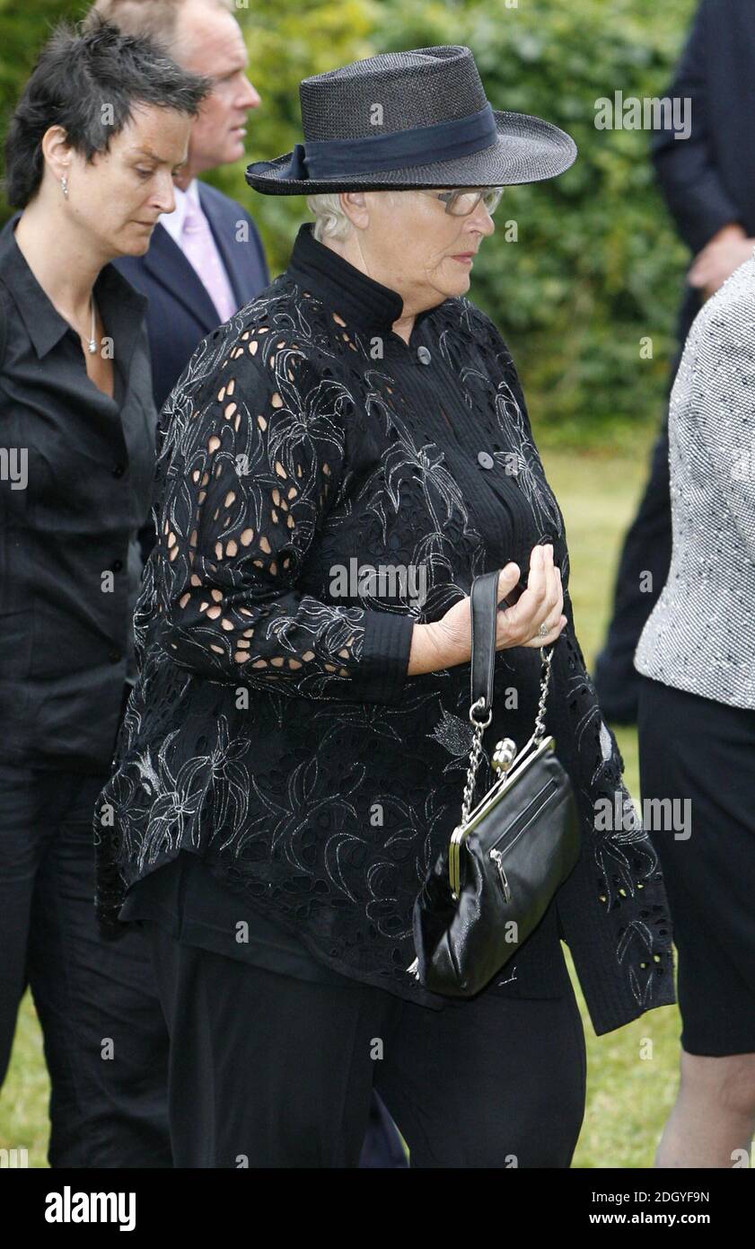 Pam st clement arrives at the funeral of mike reid hi-res stock ...