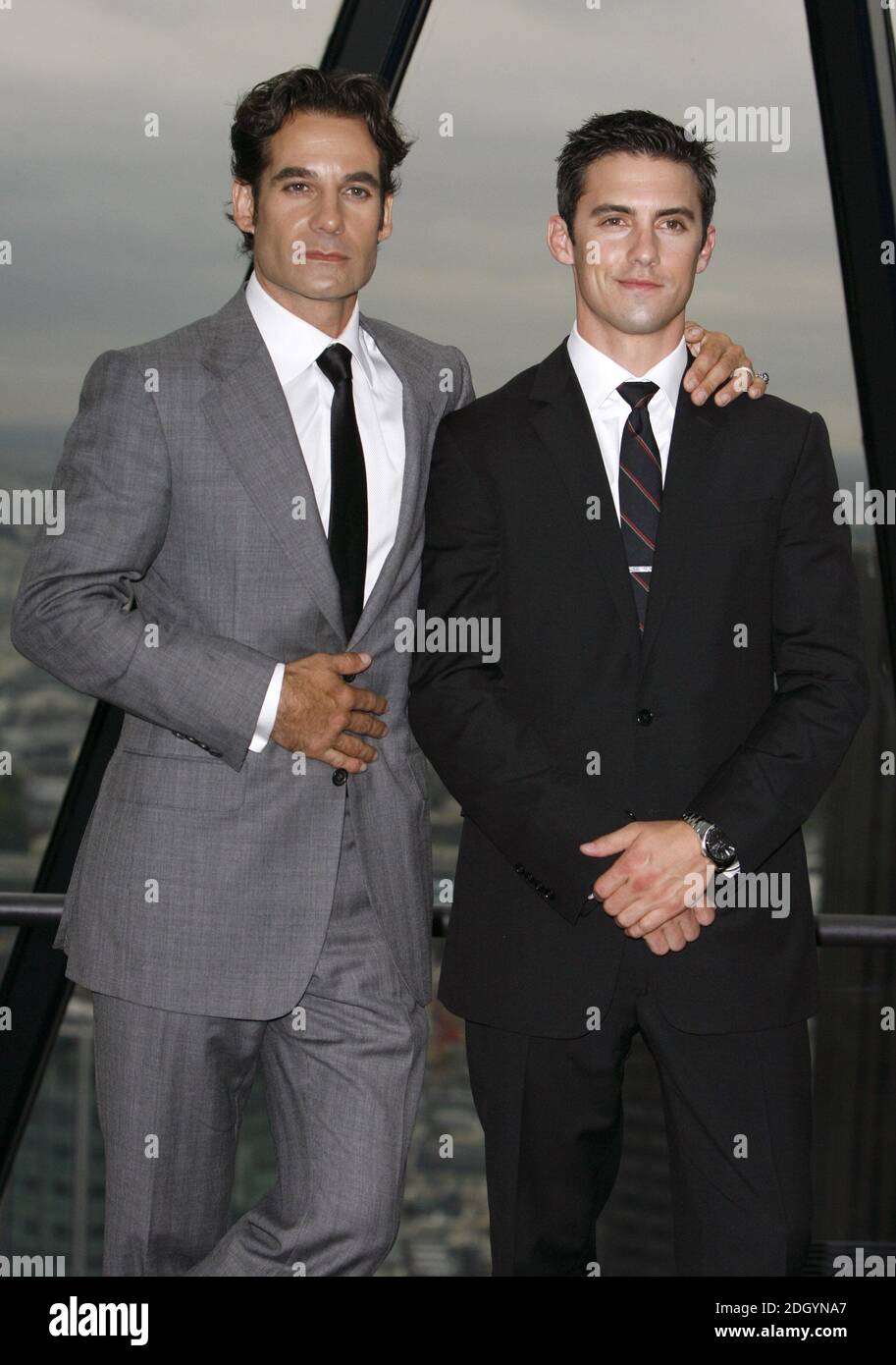 Nathan petrelli hi-res stock photography and images - Alamy