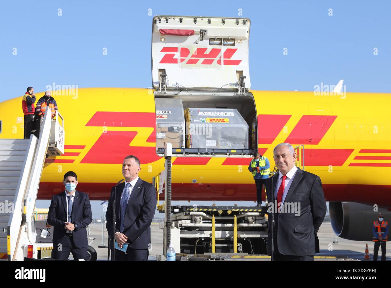 Dhl cargo hi-res stock photography and images - Alamy