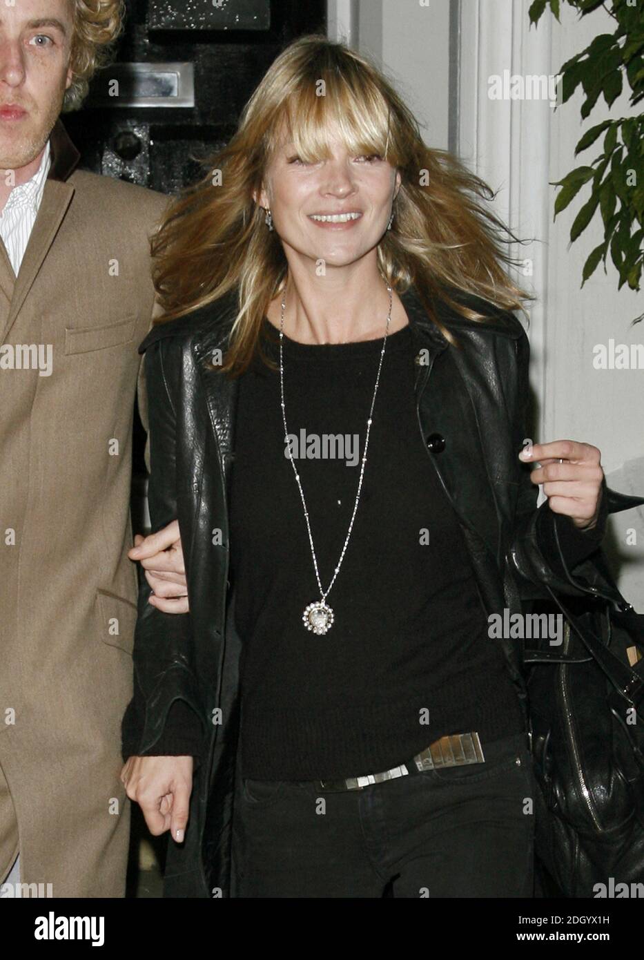 Kate Moss spotted sporting her new fringe whilst out with friend and ...