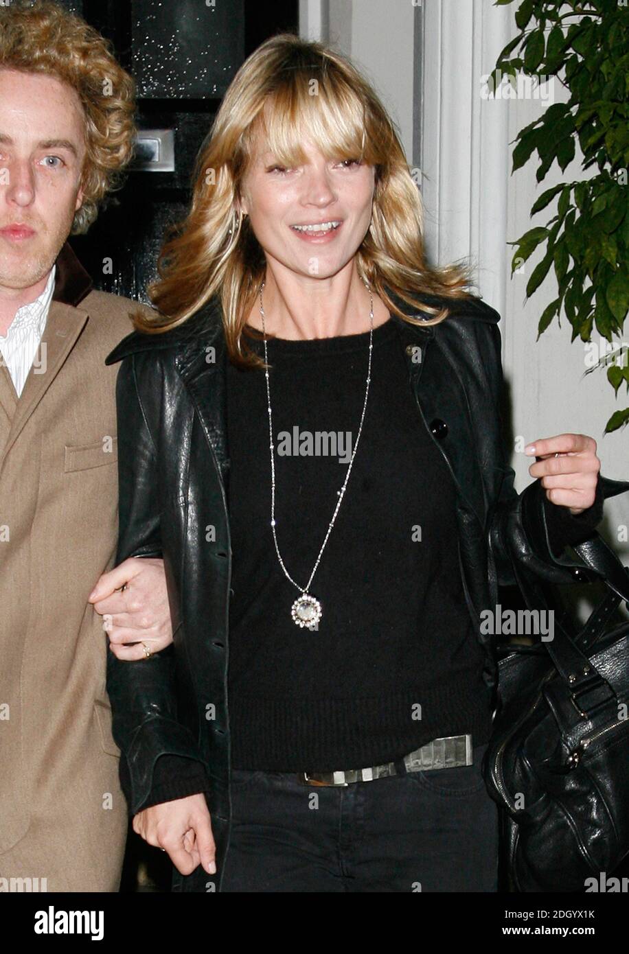 Kate Moss spotted sporting her new fringe whilst out with friend and ...