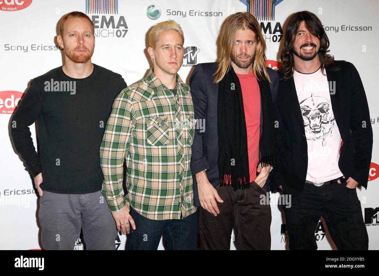 Foo fighters mtv music awards 2007 hi-res stock photography and images ...