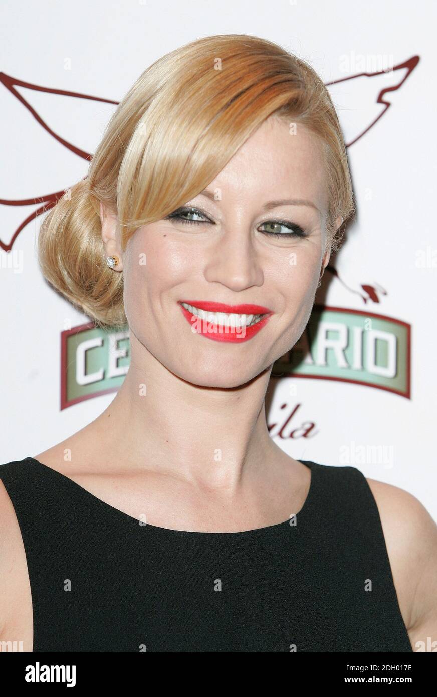 Chicago musical denise van outen hi-res stock photography and images ...