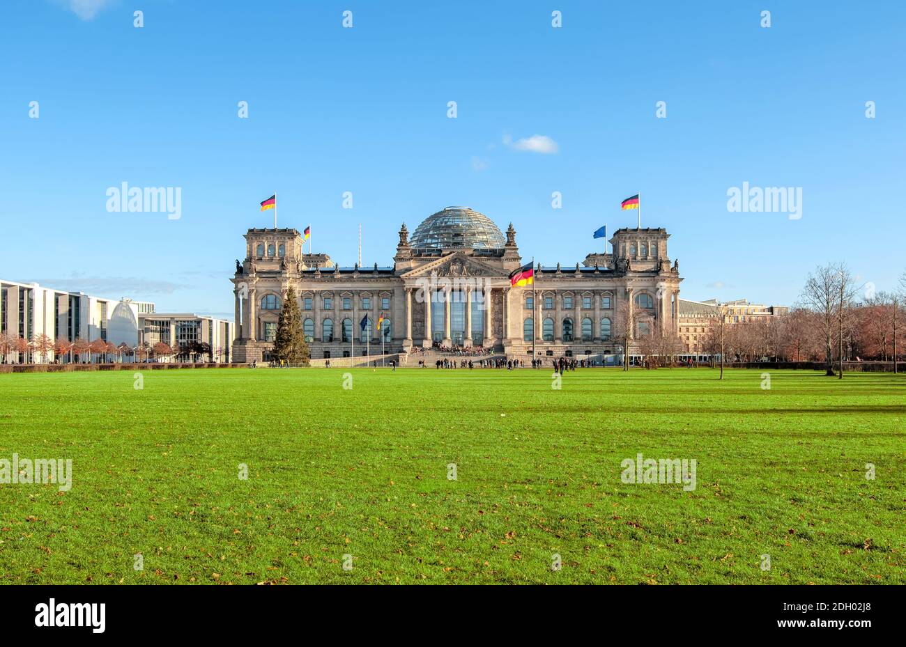 Reichstag palace hi-res stock photography and images - Alamy