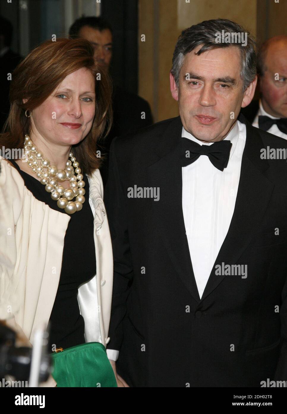 Gordon Brown and his wife Sarah arrive at the Cystic Fibrosis 'Liv ...