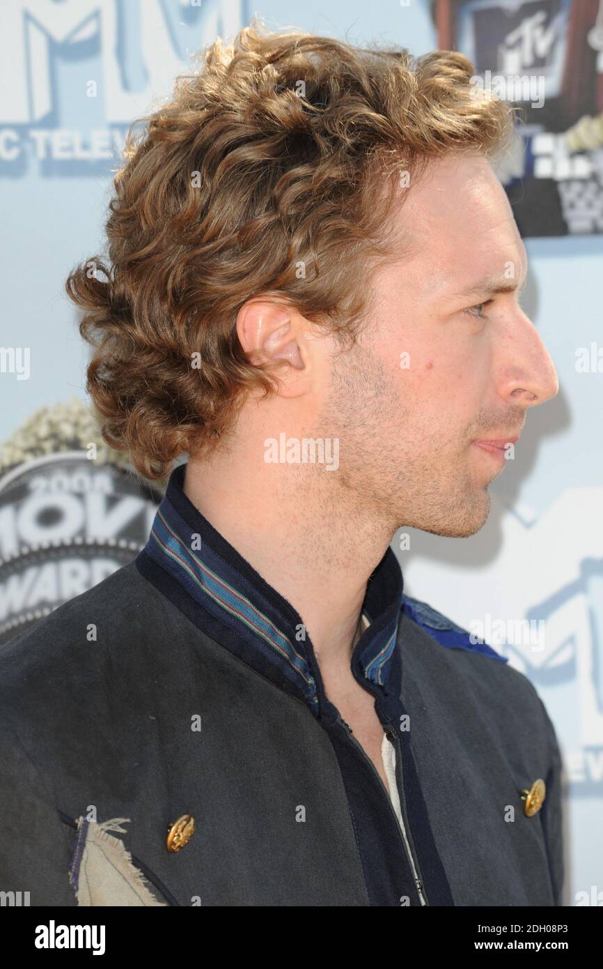Chris Martin arriving at the 2008 MTV Movie Awards, Universal Studios ...