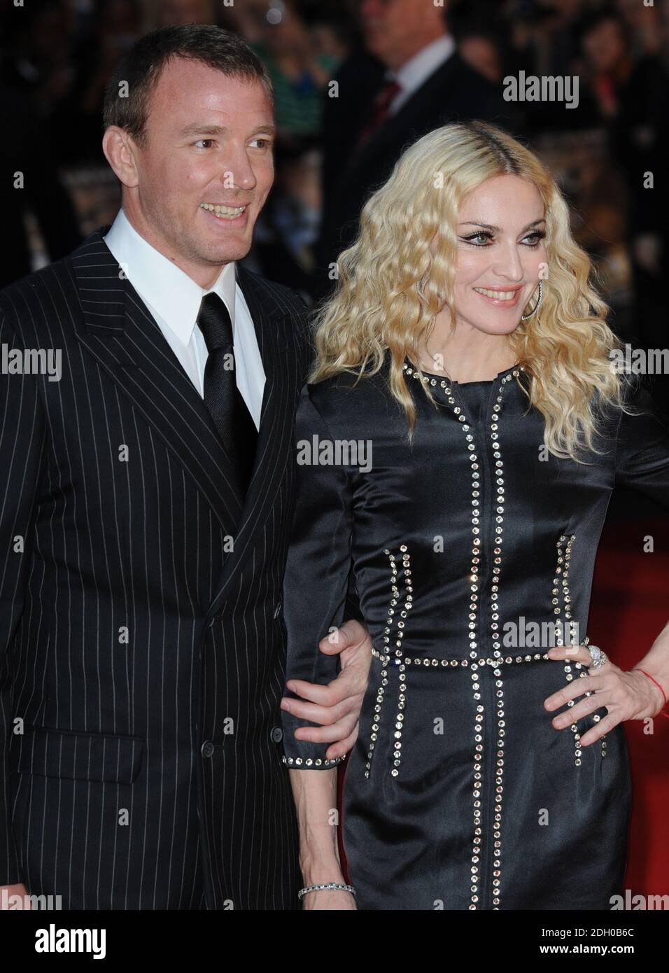 Madonna and Guy Ritchie arriving at the World Premiere of RocknRolla ...