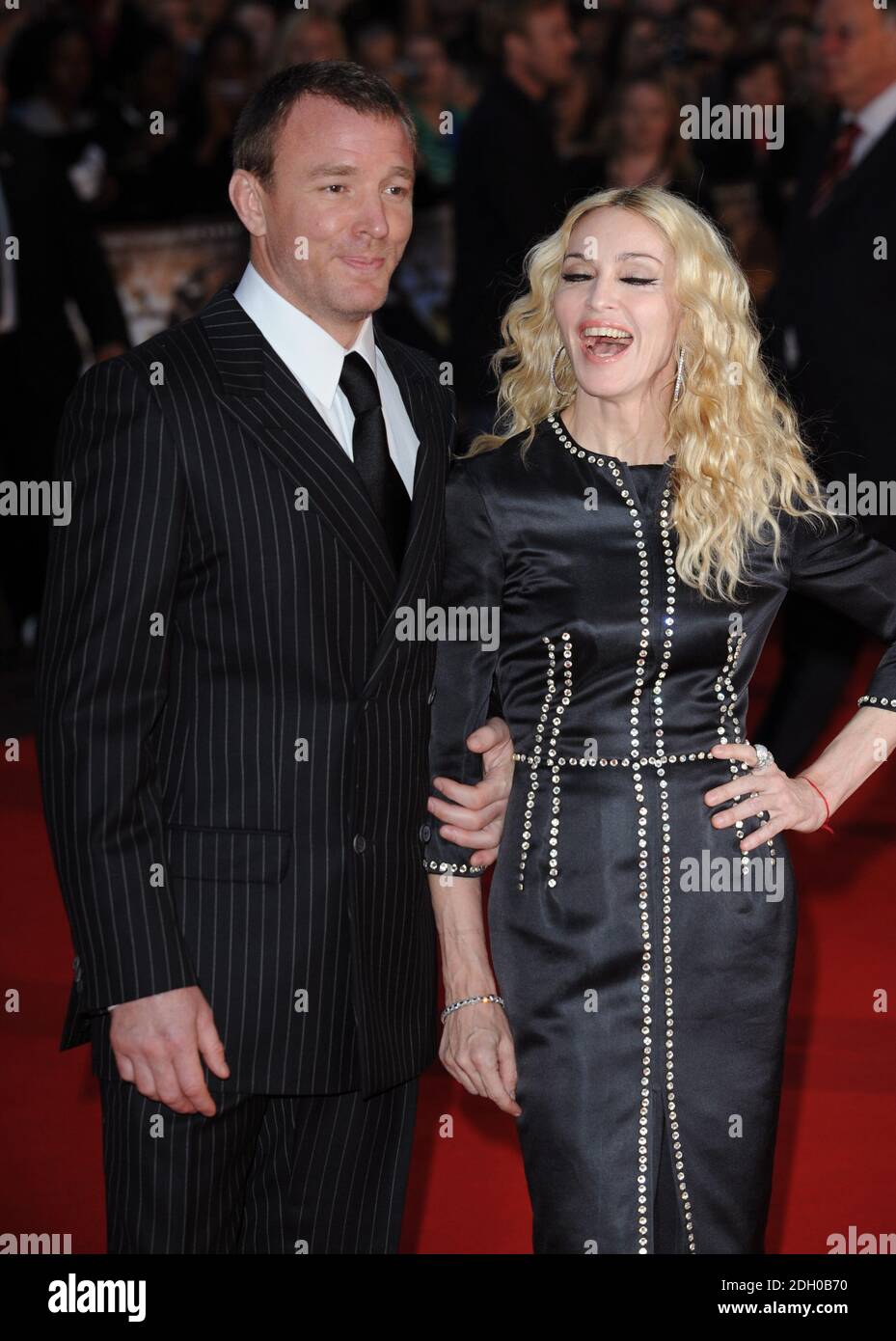 Madonna and Guy Ritchie arriving at the World Premiere of RocknRolla ...