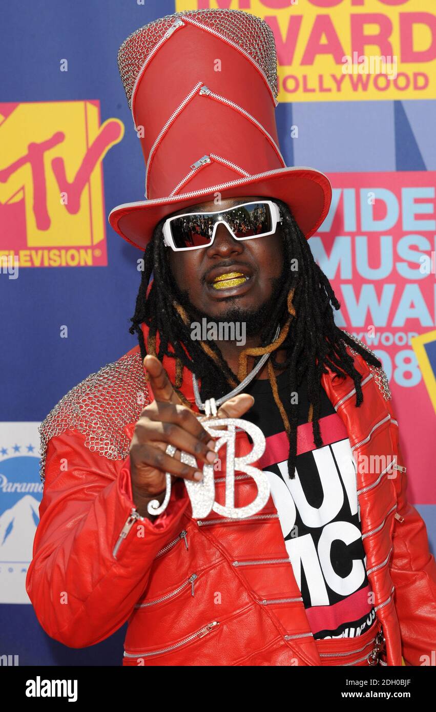T Pain arrives for the 2008 MTV Video Music Awards at Paramount Studios ...