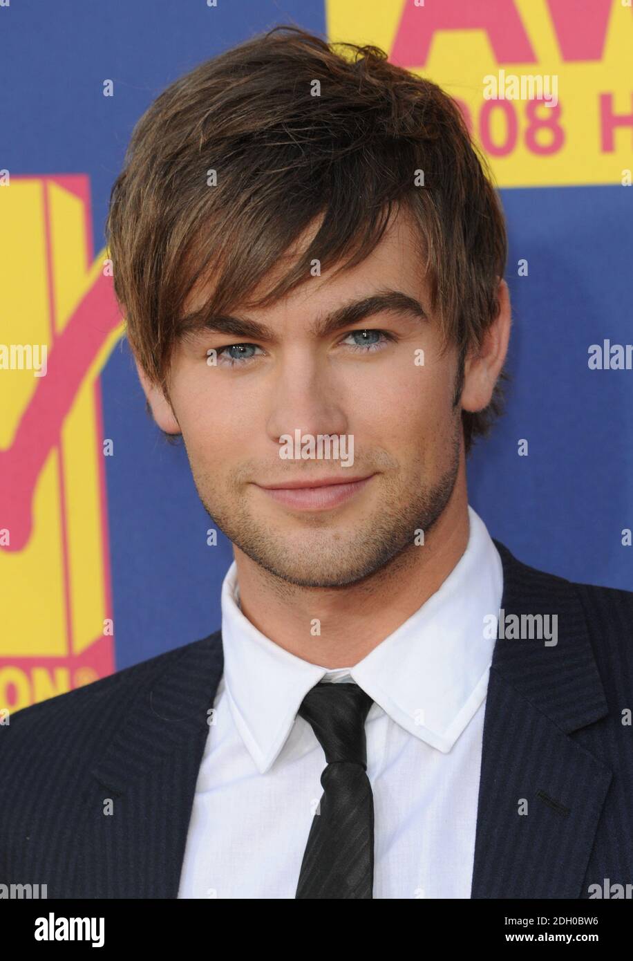 Chace Crawford arrives for the 2008 MTV Video Music Awards at Paramount ...