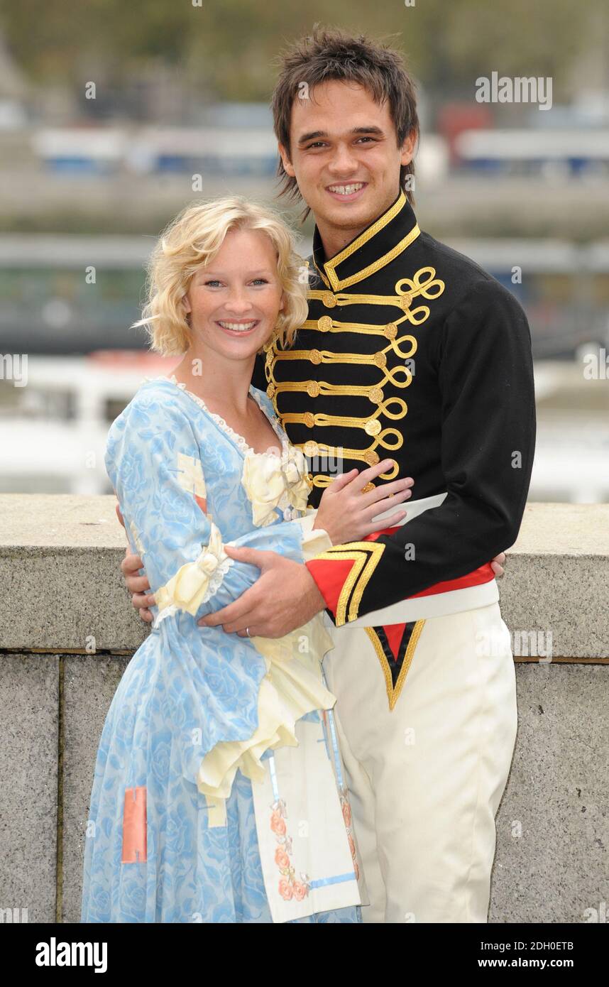 Actress gareth gates hi-res stock photography and images - Alamy