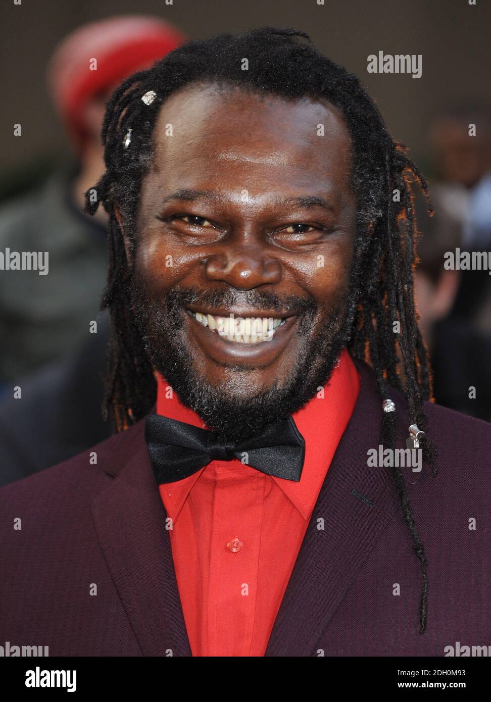 Levi Roots arriving at the Galaxy British Book Awards 2009, Grovesnor ...