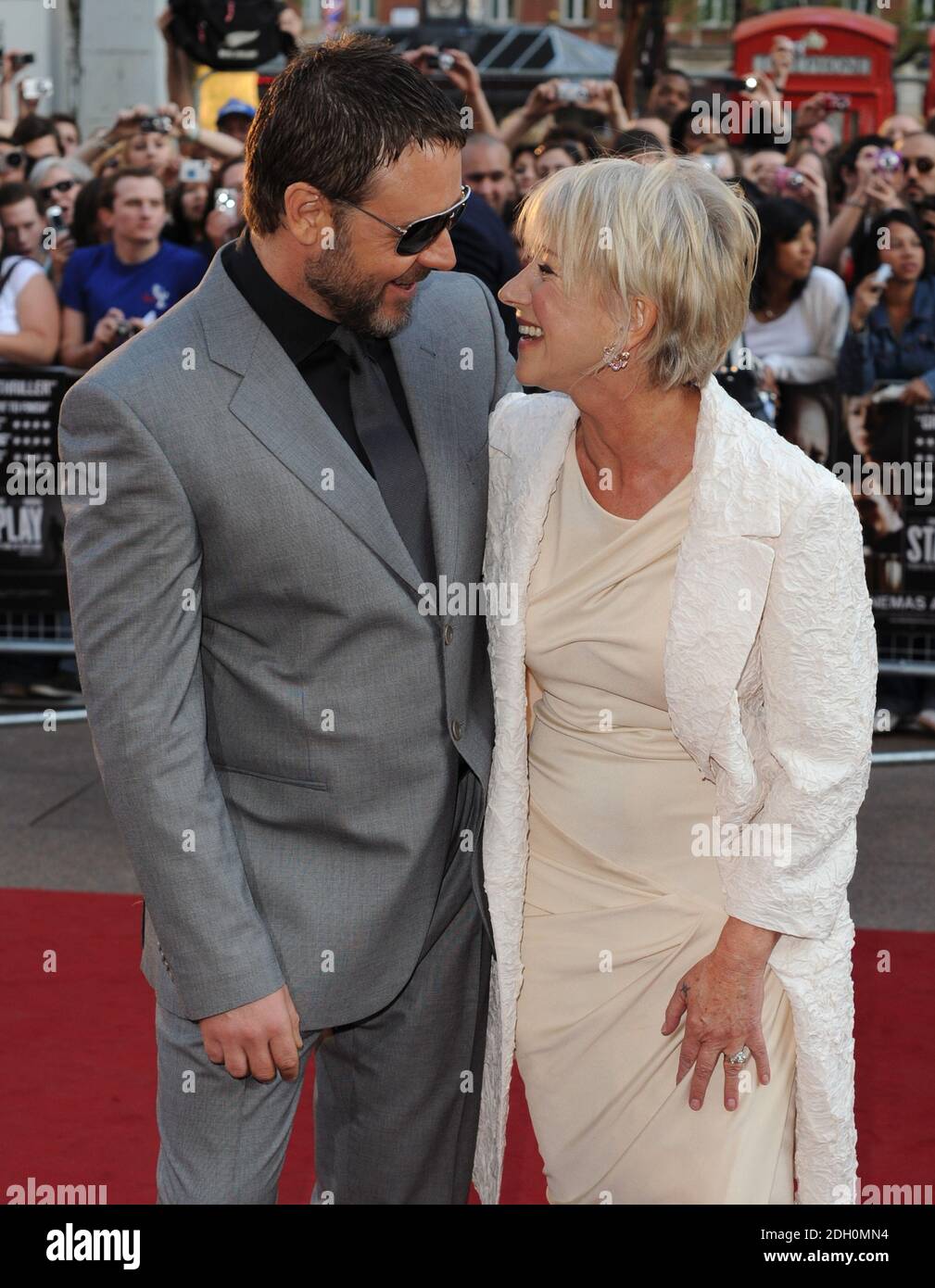 Russell Crowe and Helen Mirren arrive at the 'State of Play' World ...
