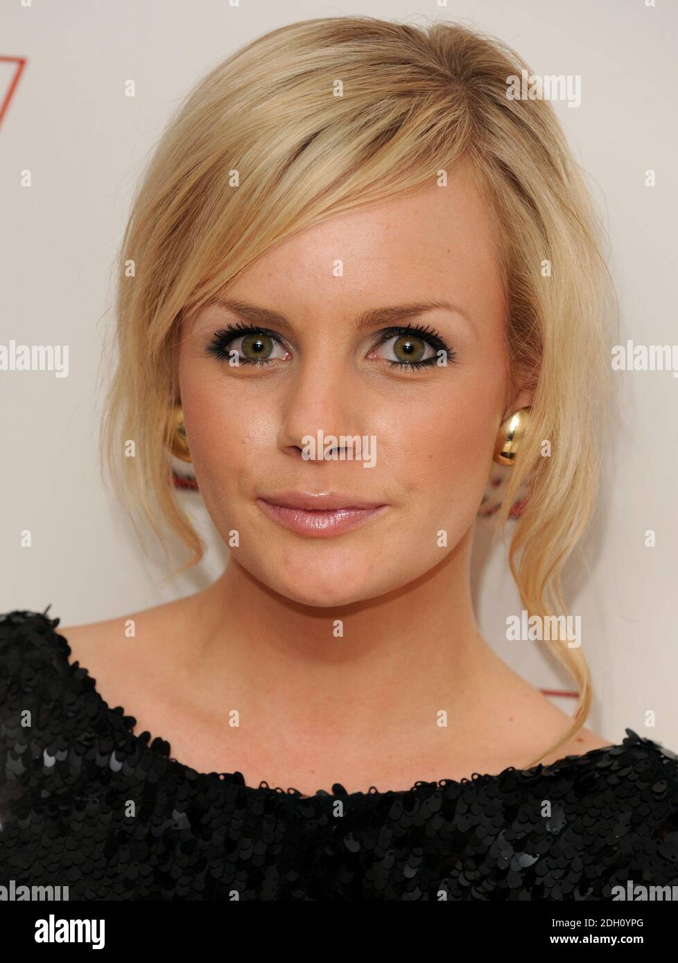 Lauren Crace with her award at the TV Quick and TV Choice Awards 2009 ...