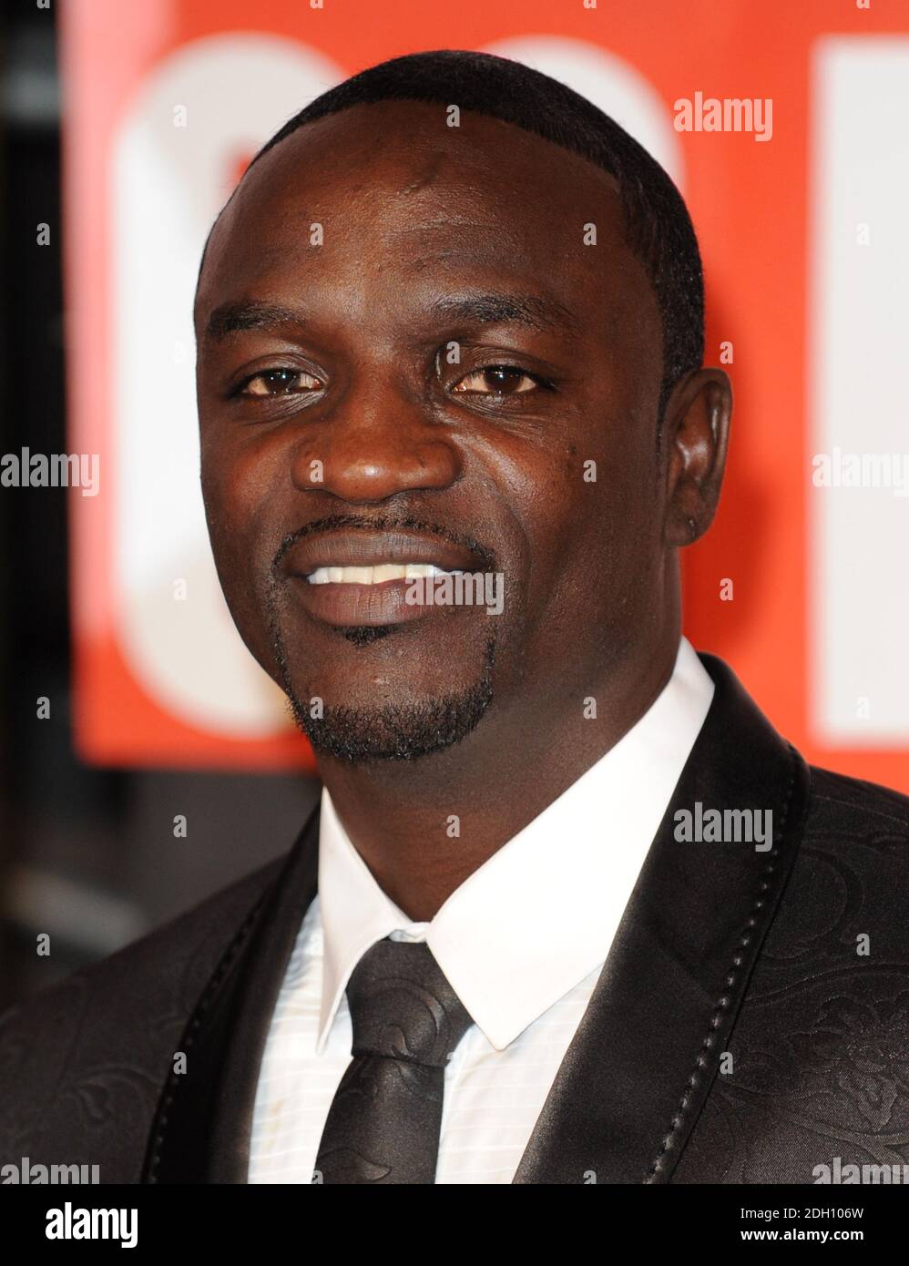 Akon arrives at the MTV Video Music Awards 2009, New York Stock Photo ...