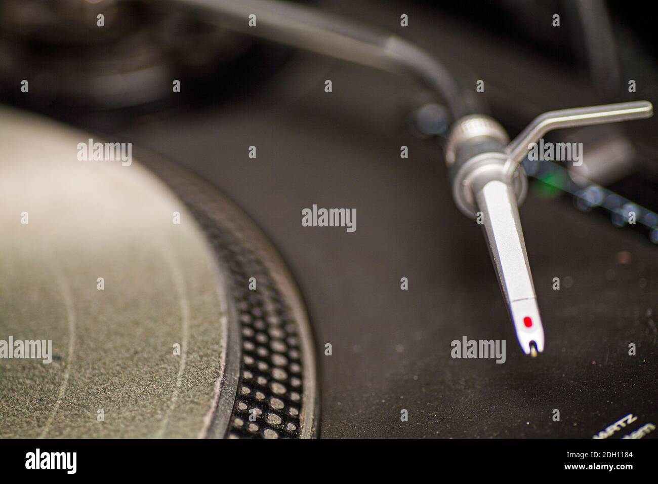 Rotating table hi-res stock photography and images - Alamy