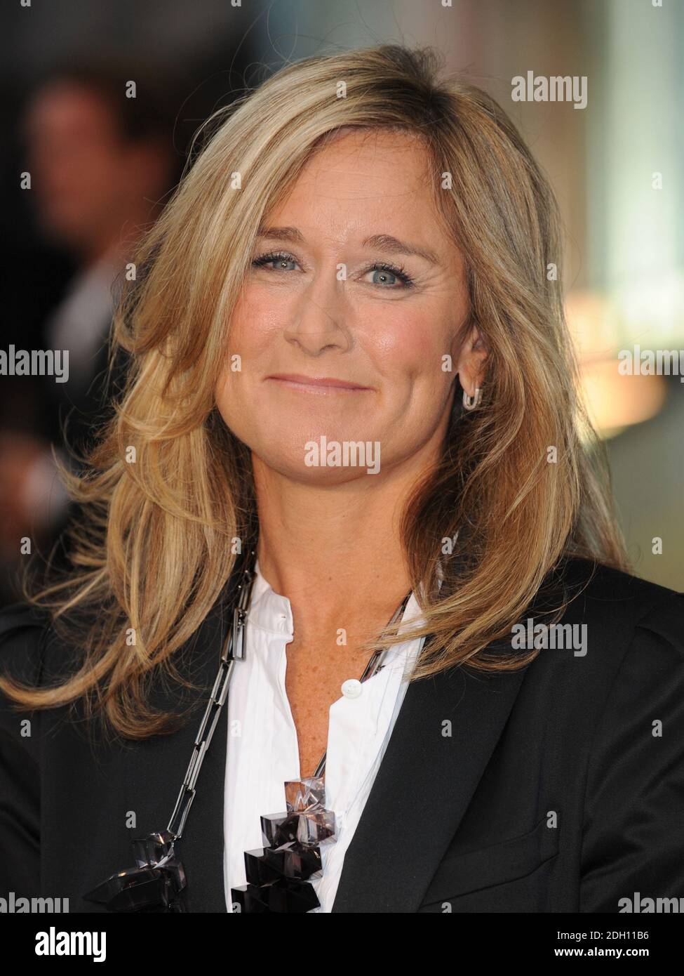 Angela ahrendts arriving for the burberry catwalk show hi-res stock ...