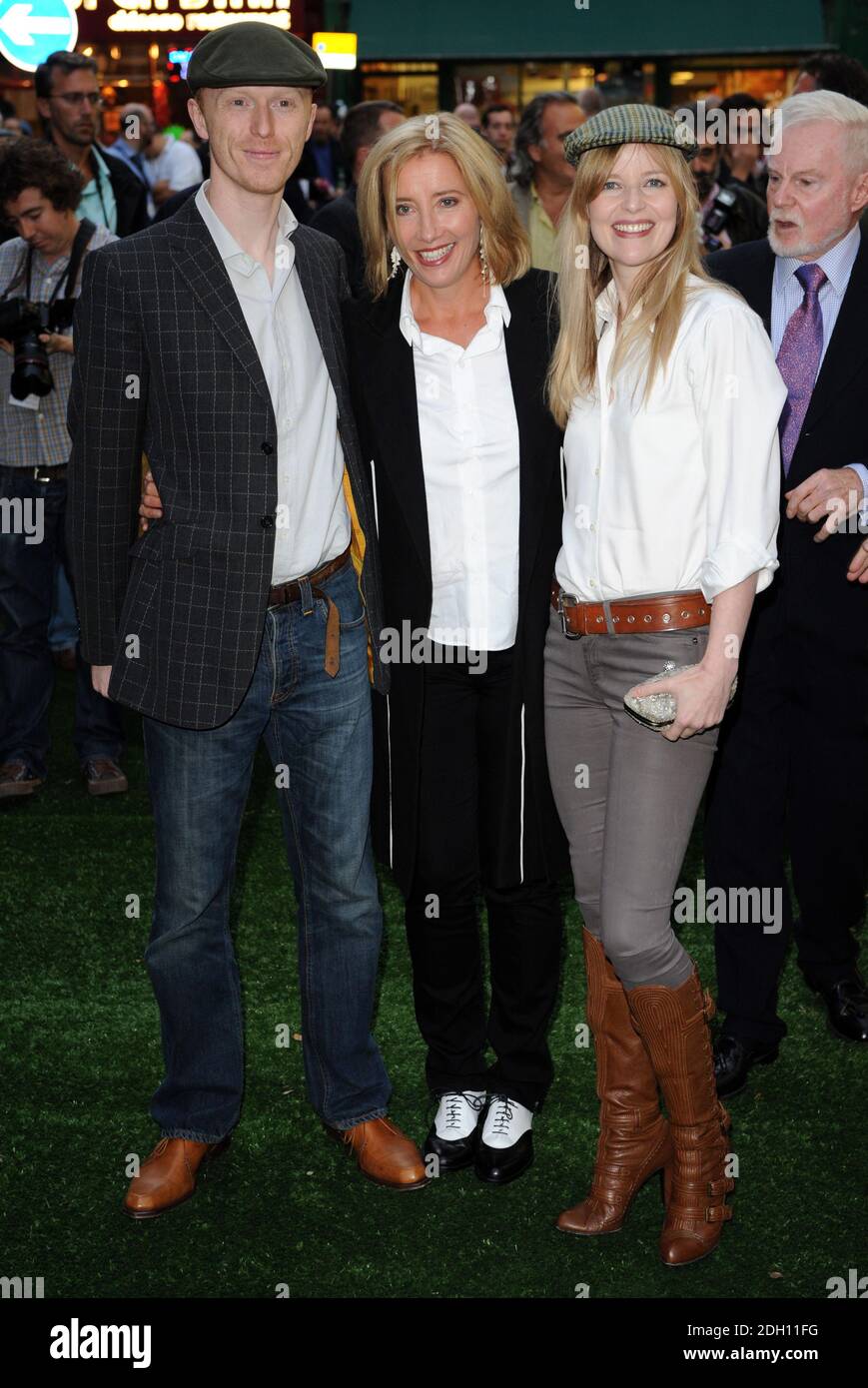 Lucy akhurst and chaz oldham morris hi-res stock photography and images ...