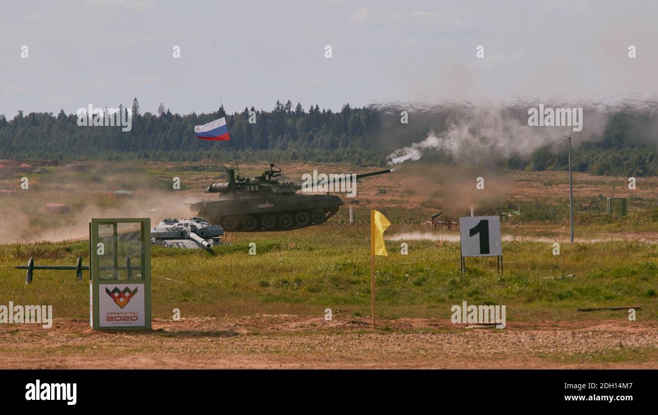 Modern russian tank hi-res stock photography and images - Alamy