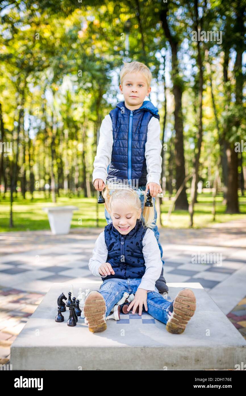 Funny Little Brother Pictures