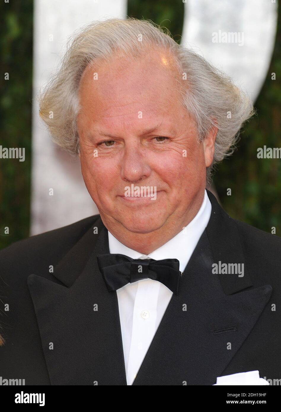 Graydon Carter arriving at the Vanity Fair Oscar Viewing Party 2010, at ...