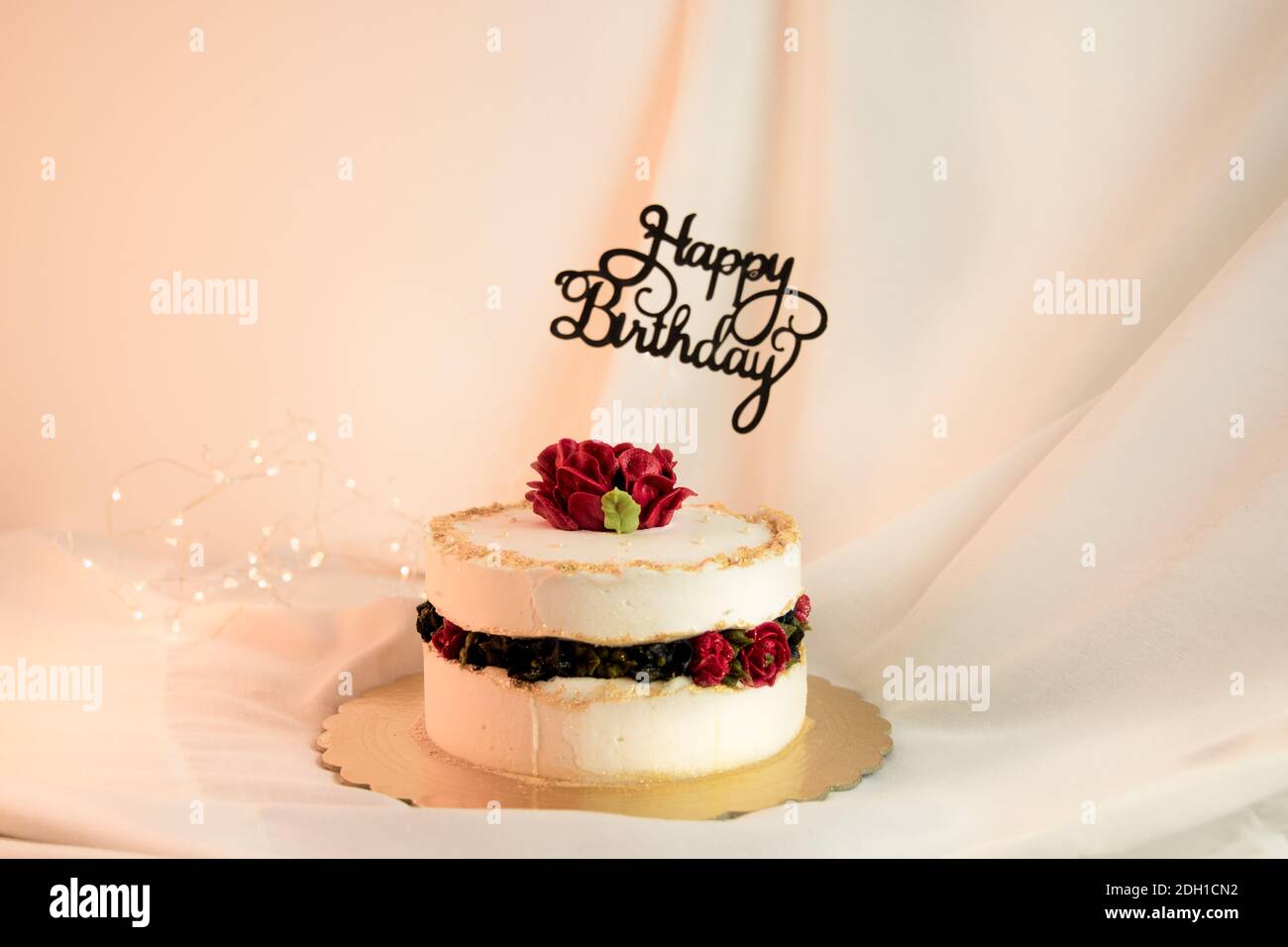 fault line cake design for celebreting happy birthday Stock Photo - Alamy